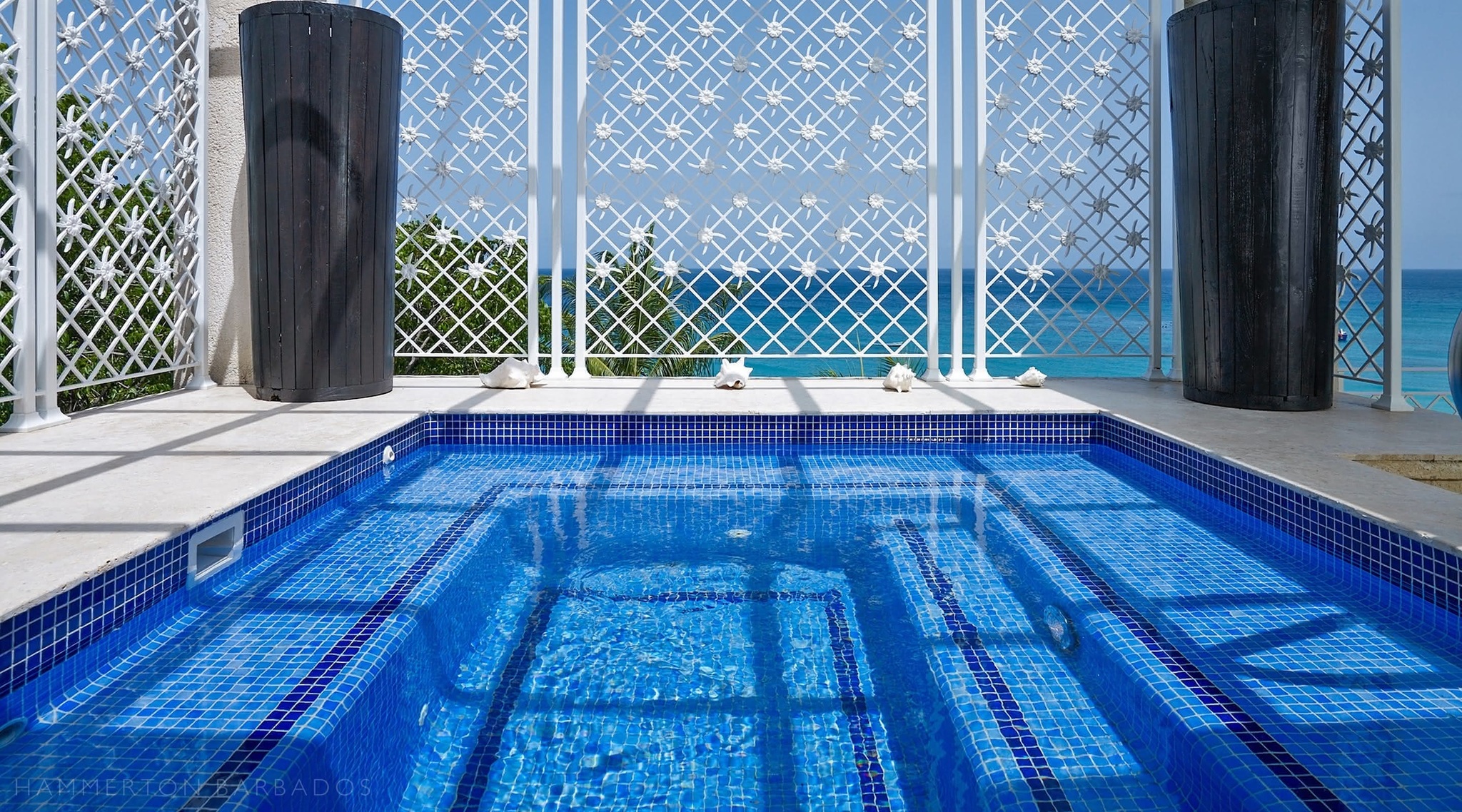 Smugglers Cove 7 – The Penthouse, Paynes Bay, Barbados